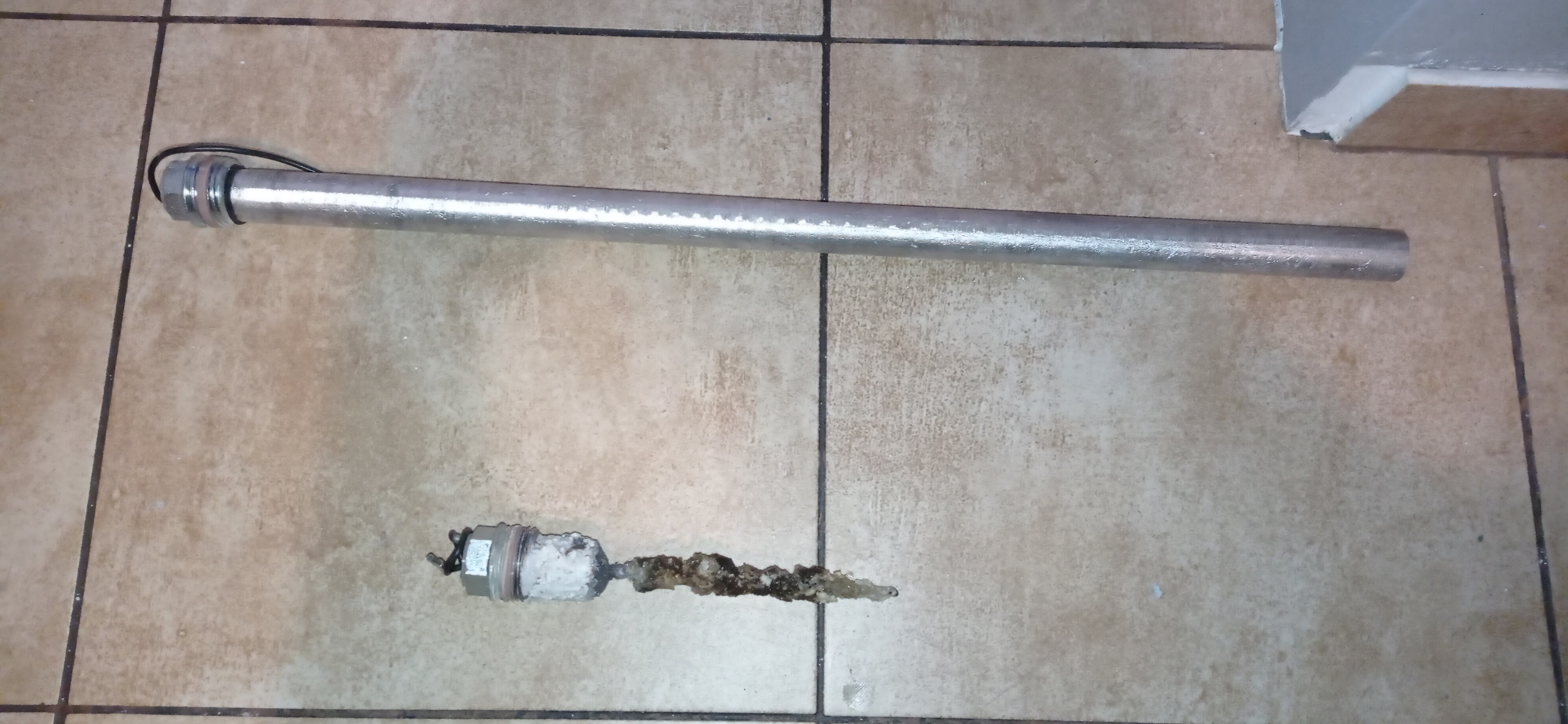 Anoda magnezowa i tytanowa, jak to działa?